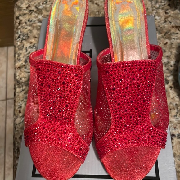 Valenti Franco | Shoes | Red Sequin Heels | Poshmark